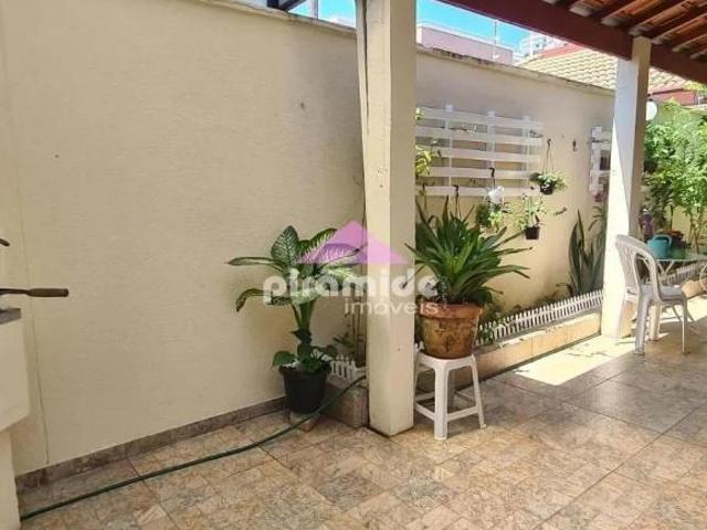 Casa em Parque Residencial Aquarius, São José dos Campos/SP de 115m² 3 quartos à venda por R$ 1.200