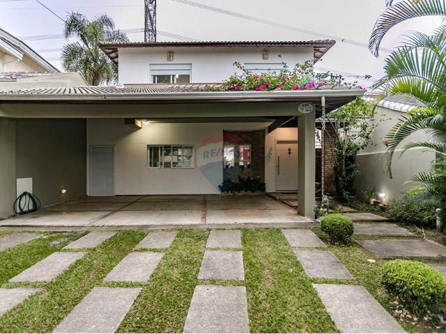 Casa em Parque Residencial Itapeti, Mogi das Cruzes/SP de 389m² 3 quartos à venda por R$ 2.349.000,00