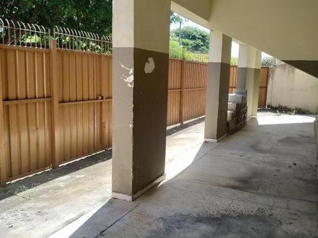 Casa em Parque Residencial Maria Elmira, Caçapava/SP de 720m² à venda por R$ 750.000,00