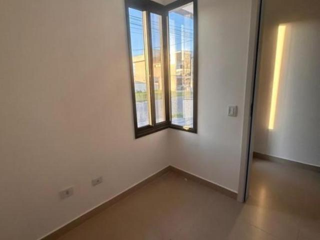 Casa em Parque Residencial Maria Elmira, Caçapava/SP de 250m² 3 quartos à venda por R$ 850.000,00