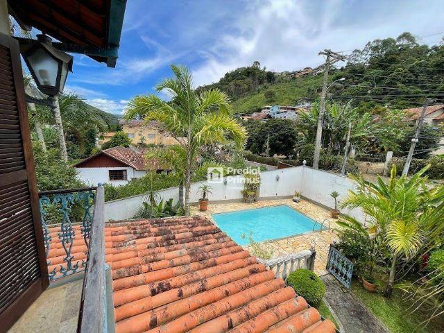 Casa em Parque Residencial Solares, Nova Friburgo/RJ de 232m² 5 quartos à venda por R$ 849.900,00