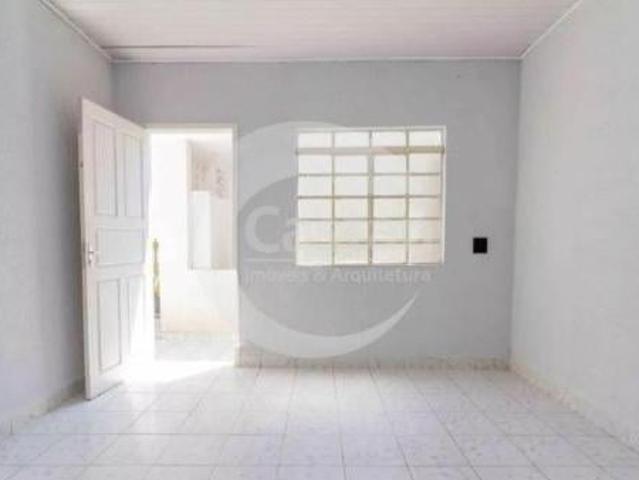 Casa em Parque São Lucas