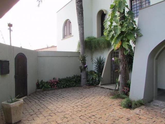 Casa em Parque Santa Cecília, Piracicaba/SP de 276m² 3 quartos à venda por R$ 1.000.000,00
