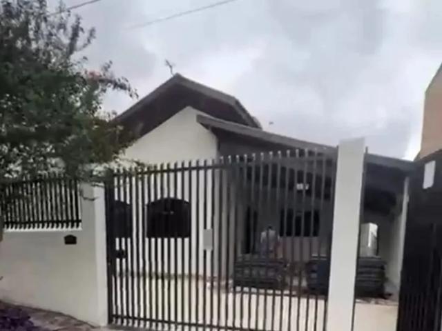 Casa em Parque Senhor do Bonfim, Taubaté/SP de 129m² 5 quartos à venda por R$ 629.900,00