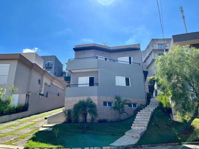 Casa em Parque Sinai, Santana de Parnaíba/SP de 360m² 4 quartos à venda por R$ 2.200.600,00