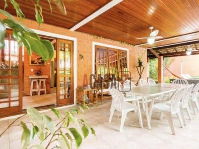 Casa em Paúba a 50 metros da praia