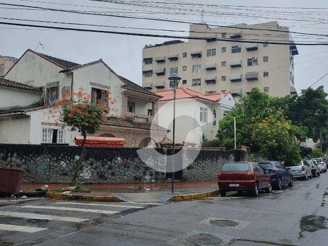 Casa em Pe Pequeno, Niterói/RJ de 115m² 5 quartos à venda por R$ 749.000,00
