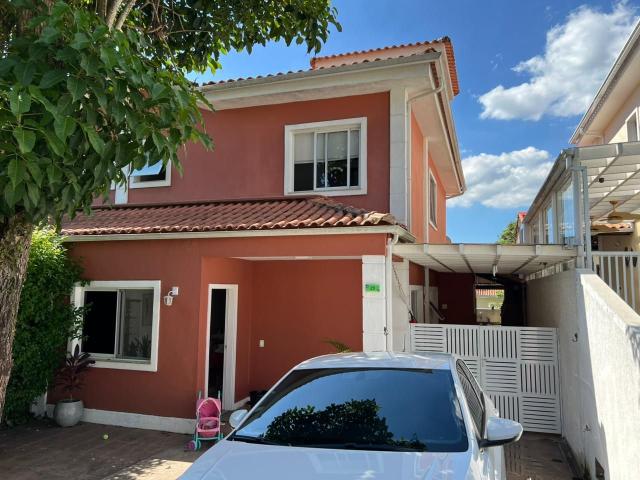 Casa em Pendotiba, Niterói/RJ de 140m² 3 quartos à venda por R$ 749.900,00