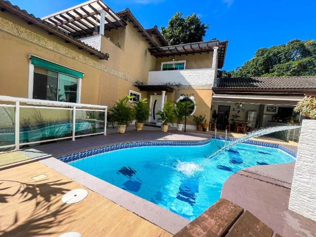 Casa em Pendotiba, Niterói/RJ de 310m² 5 quartos à venda por R$ 1.379.000,00