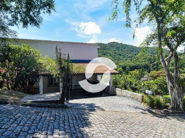 Casa em Pendotiba, Niterói/RJ de 369m² 5 quartos à venda por R$ 1.989.900,00