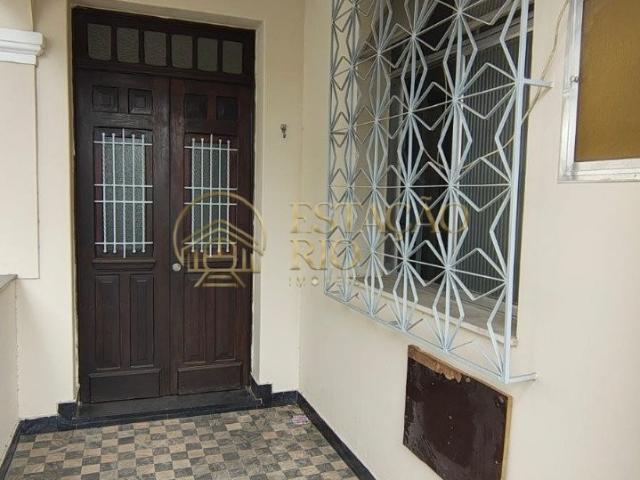 Casa em Penha, Rio de Janeiro/RJ de 216m² 4 quartos à venda por R$ 498.900,00