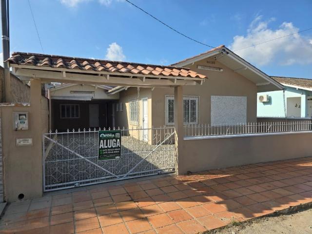 Casa em, Penha/SC de 120m² 3 quartos para locação R$ 2.350,00/mes