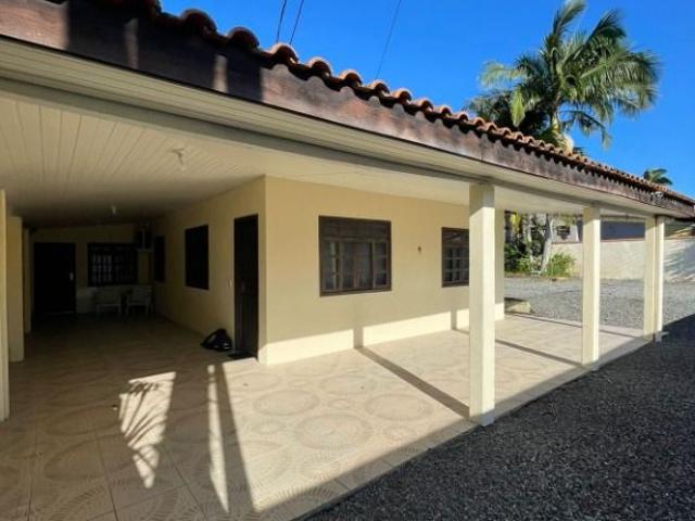 Casa em, Penha/SC de 140m² 4 quartos à venda por R$ 649.900,00