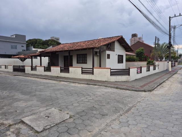 Casa em, Penha/SC de 92m² 3 quartos à venda por R$ 799.900,00