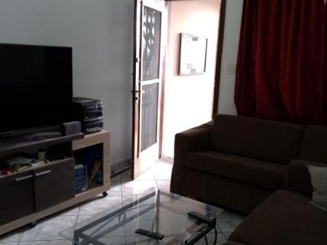 Casa em Perdizes com 240m², 3 quartos, 1 suíte, 2 vagas