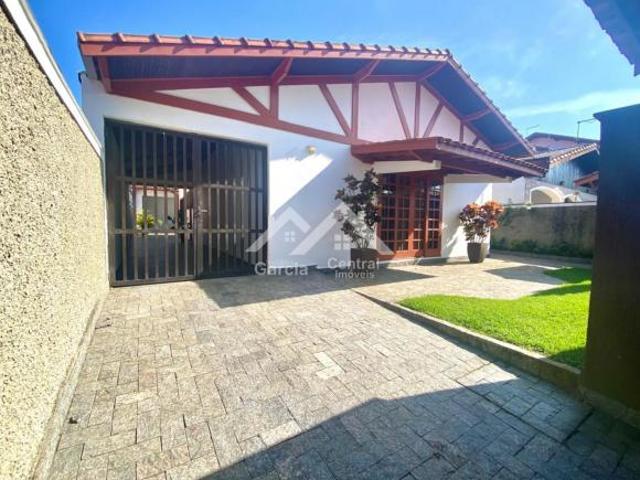 Casa em Peruíbe lado praia