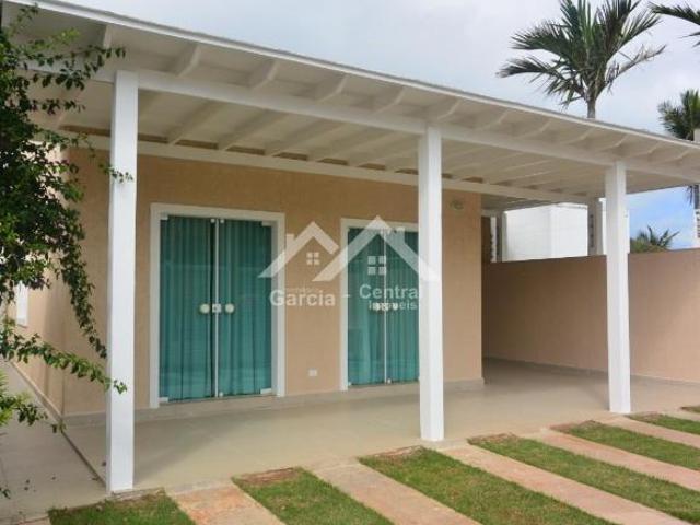 Casa em Peruíbe no bairro Maria Helena Novaes
