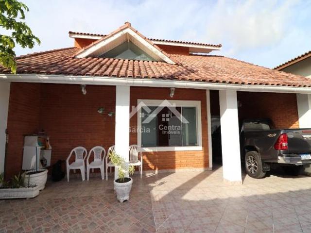 Casa em Peruíbe no bairro Oásis