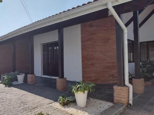Casa em, Peruíbe/SP de 149m² 3 quartos à venda por R$ 800.000,00