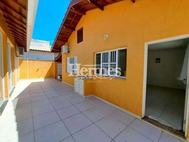 Casa em, Peruíbe/SP de 180m² 2 quartos à venda por R$ 720.000,00