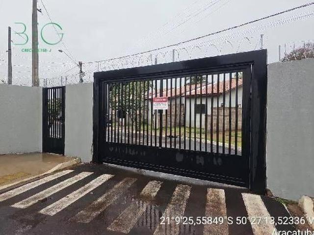 Casa em Petit Trianon, Araçatuba/SP de 47m² 1 quartos à venda por R$ 117.256,22