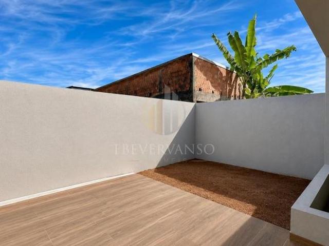 Casa em Piçarras Guaratuba, PR