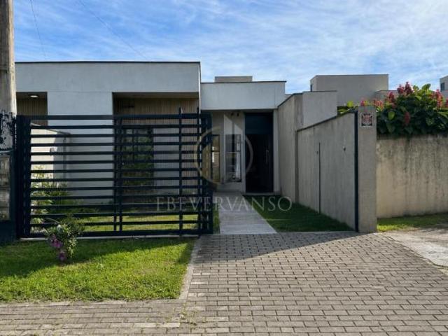 Casa em Picarras Guaratuba, PR
