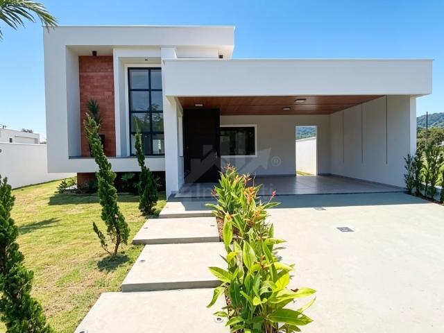 Casa em Pilar, Maricá/RJ de 394m² 3 quartos à venda por R$ 859.900,00