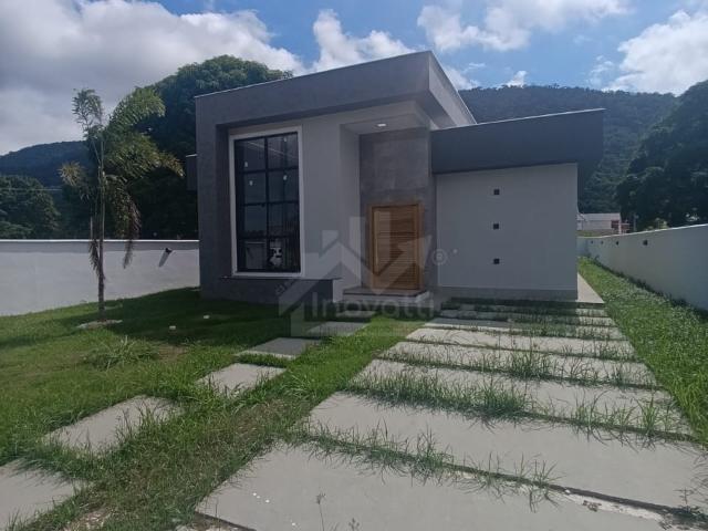 Casa em Pilar, Maricá/RJ de 478m² 3 quartos à venda por R$ 859.000,00