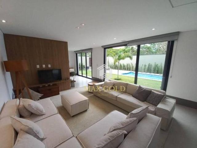 Casa em Pinhão, Taubaté/SP de 372m² 4 quartos à venda por R$ 4.200.000,00