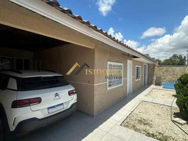 CASA EM PINHAIS! ÁREA GOURMET, AMPLO JARDIM, 02 GARAGEM COBERTA