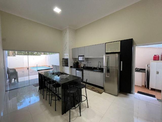 Casa em Pinheiros, Araçatuba/SP de 161m² 2 quartos à venda por R$ 769.000,00