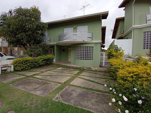 Casa em Pinus Park, Cotia/SP de 305m² 3 quartos à venda por R$ 919.000,00