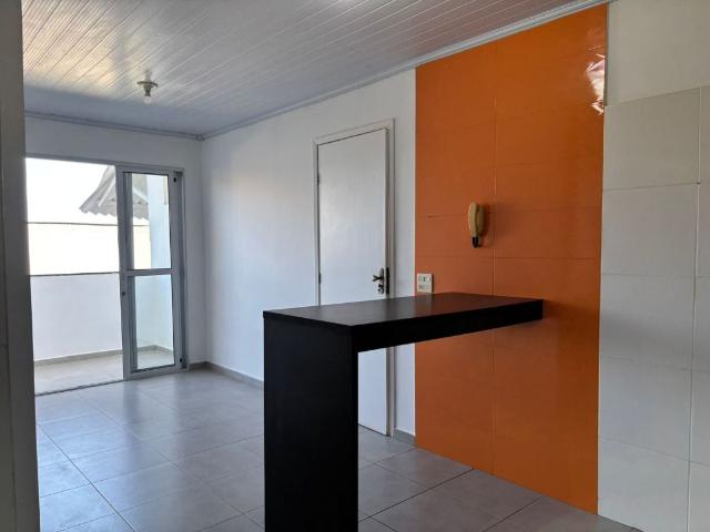 Casa em Piratininga, Niterói/RJ de 40m² 1 quartos para locação R$ 2.200,00/mes
