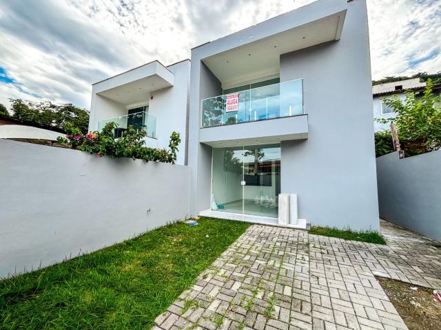 Casa em Piratininga, Niterói/RJ de 120m² 3 quartos à venda por R$ 749.900,00
