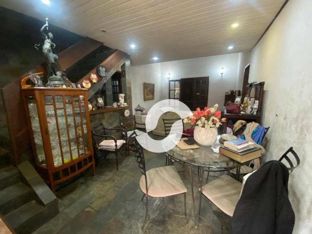 Casa em Piratininga, Niterói/RJ de 180m² 5 quartos à venda por R$ 819.900,00