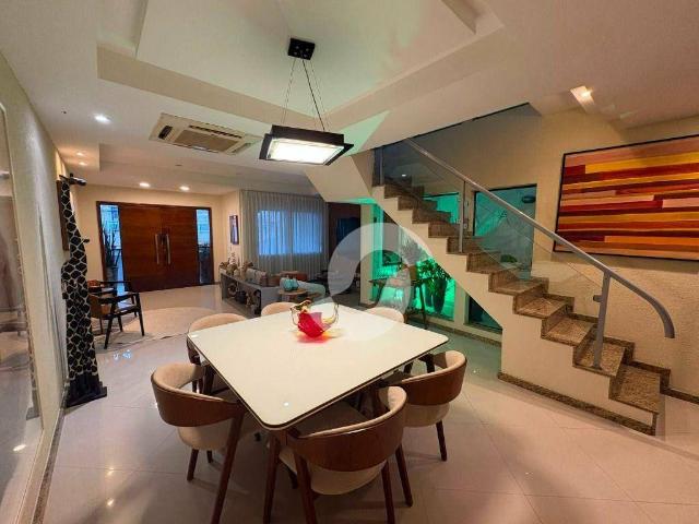 Casa em Piratininga, Niterói/RJ de 200m² 3 quartos à venda por R$ 1.489.900,00