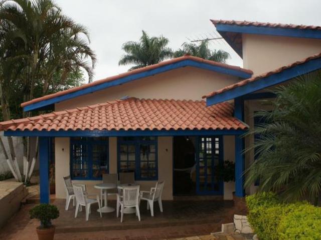 Casa em Pitas, Cotia/SP de 233m² 4 quartos à venda por R$ 1.600.000,00