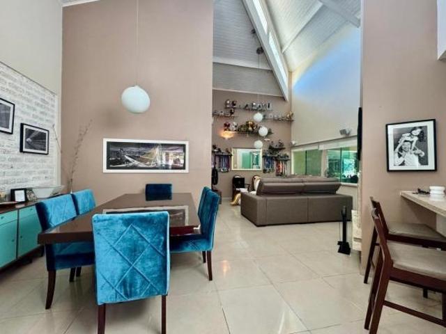 Casa em Pitas, Cotia/SP de 300m² 3 quartos à venda por R$ 1.390.000,00
