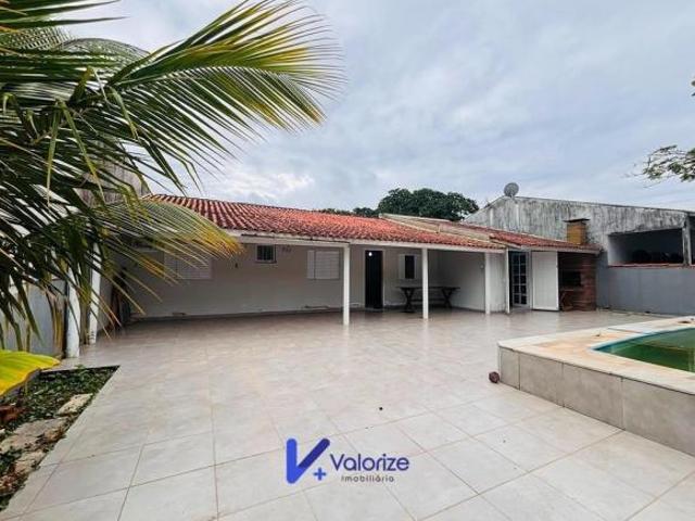 Casa em Pontal do Sul 2 Quartos Piscina