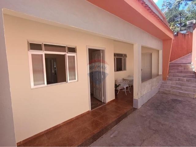 Casa em Posse, Teresópolis/RJ de 200m² 3 quartos à venda por R$ 299.800,00