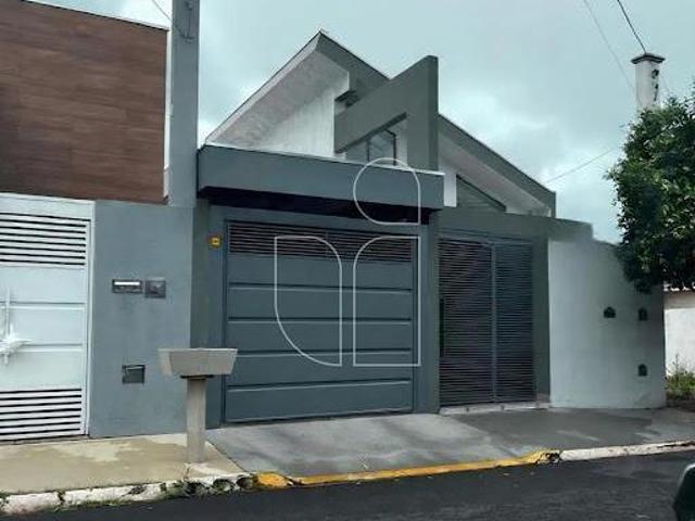 Casa em Portal dos Pássaros Pompéia