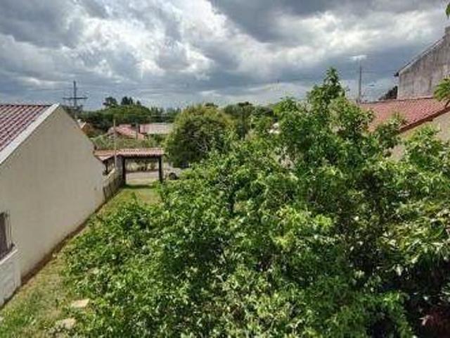 Casa em Porto Alegre, no bairro Campo Novo, com 2 dormitório s, e 2 banheiros