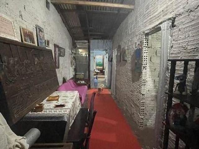 Casa em Porto Alegre, no bairro Hípica, com 4 dormitório s, e 4 banheiros, à ve