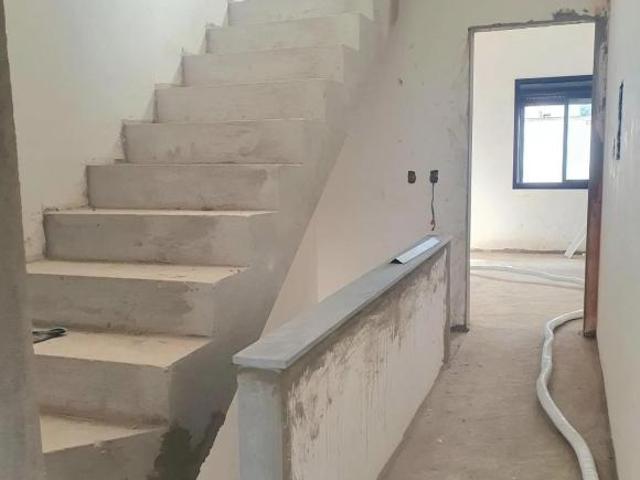 Casa em Porto Alegre, no bairro Hípica, com 2 dormitório s, e 2 banheiros, à venda
