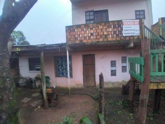 Casa em Porto Alegre, no bairro Hípica, com 2 dormitório s, e 2 banheiros, à venda