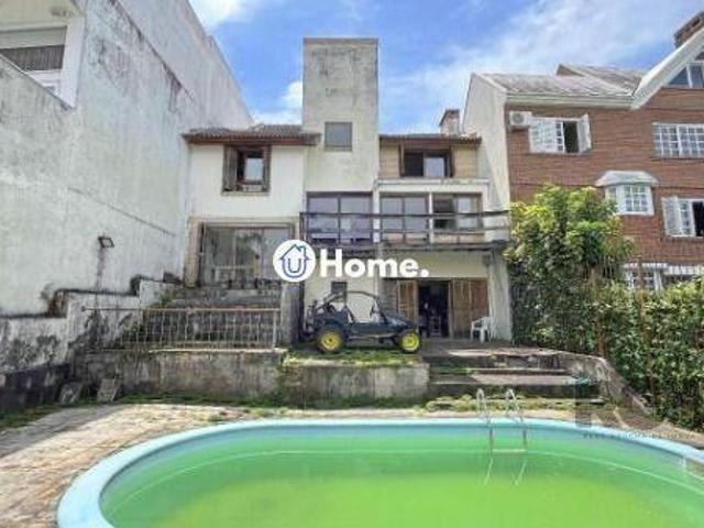 Casa em Porto Alegre, no bairro Ipanema, com 3 dormitório s, à venda