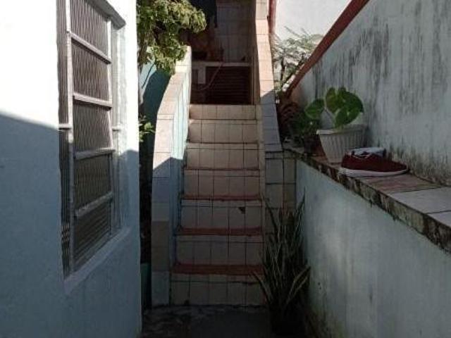 Casa em Porto Alegre, no bairro Passo das Pedras, com 2 dormitório s, e 2 banheiros, à venda