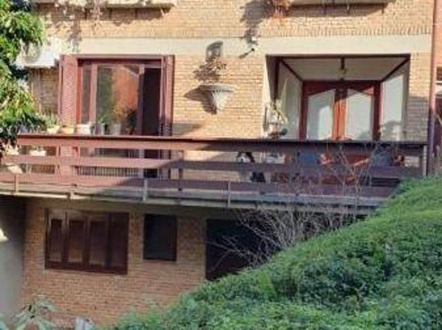 Casa em Porto Alegre, no bairro Vila Assunção, com 3 dormitório s, à venda