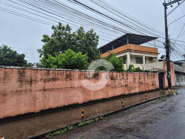 Casa em Porto da Pedra, São Gonçalo/RJ de 360m² 4 quartos à venda por R$ 1.499.900,00